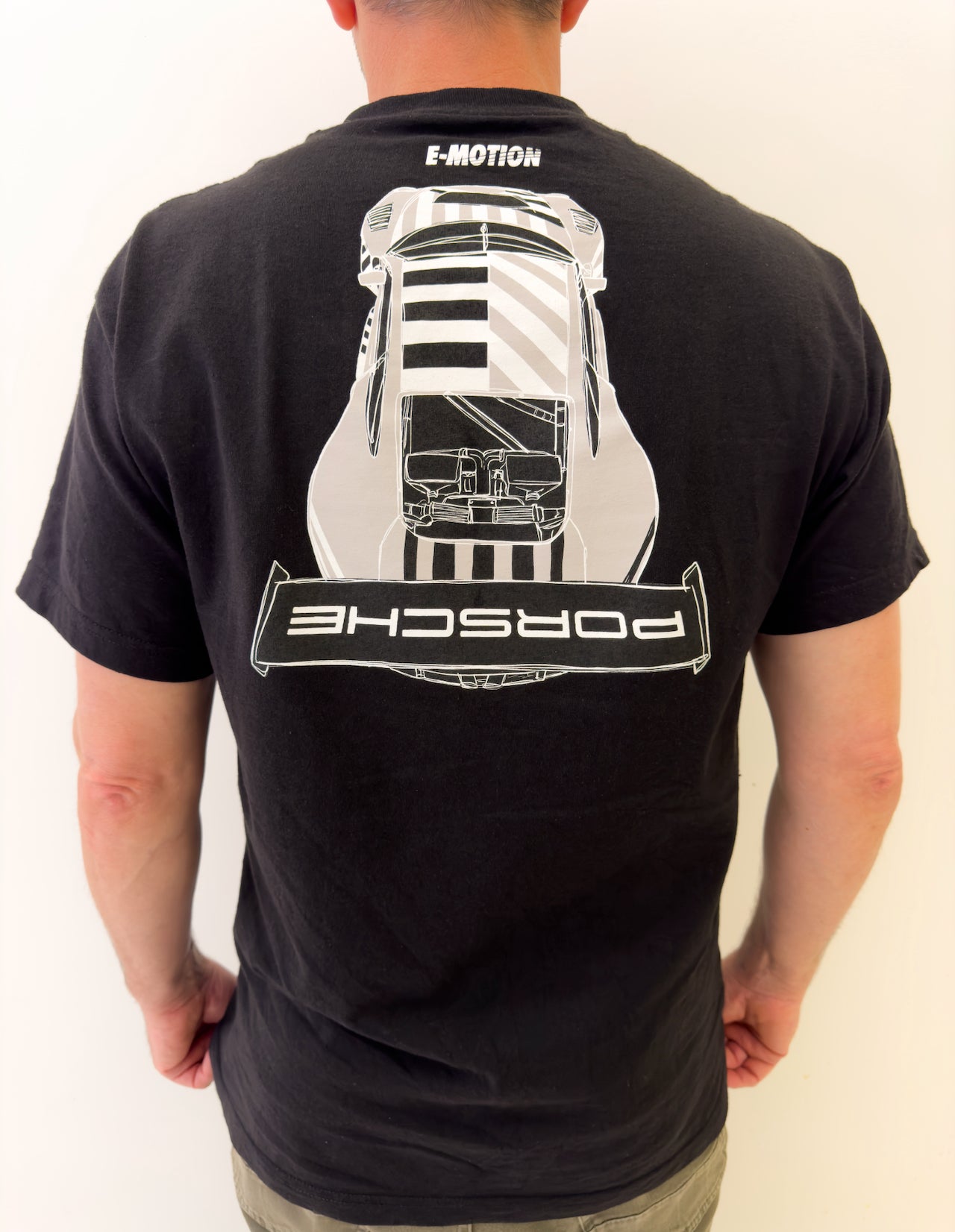 E-Motion B&W GT3R T-Shirt – E-Motion Engineering